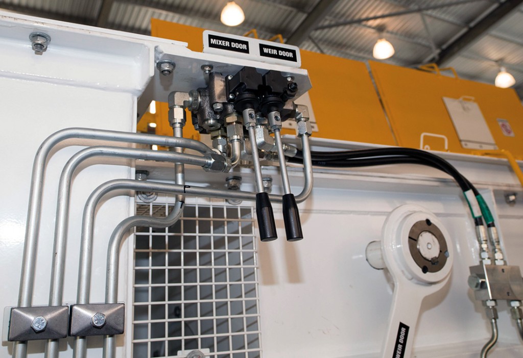 Pug Mill Machine - Pug Mill for Sale & Twin Shaft Mixer | CMQ Engineering